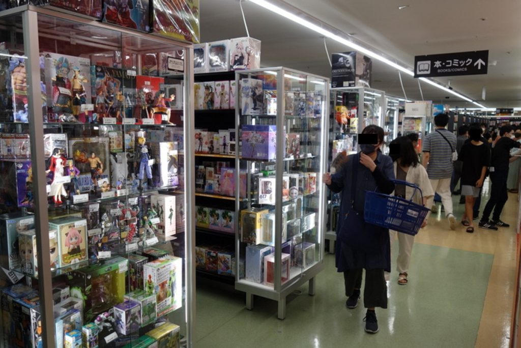 BOOKOFF GROUP HOLDINGS BOOKOFF 鈴鹿ハンター店 オープンのお知らせ - BOOKOFF GROUP HOLDINGS